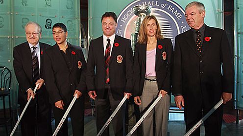 Jääkiekon Hall of Fameen naiskauneutta - MTVuutiset.fi