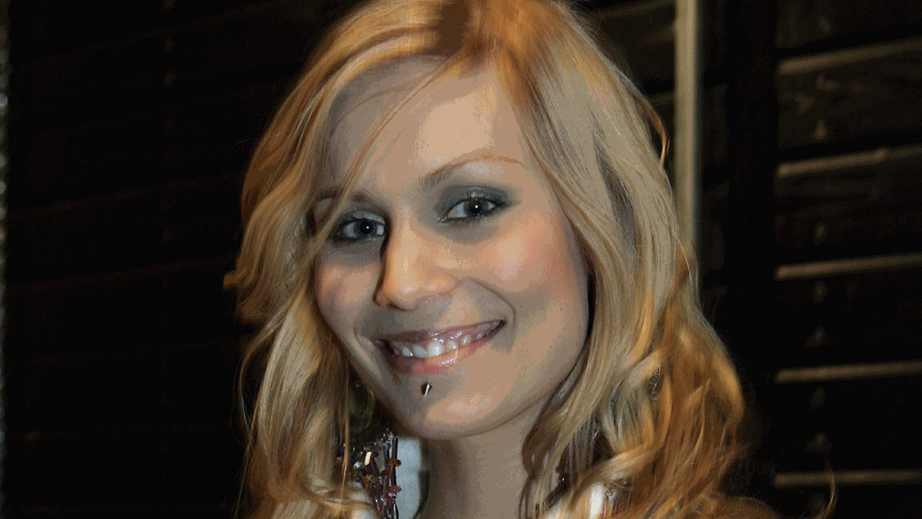 Sara osti taulun, Meri-Tuuli nuken silmiä - MTVuutiset.fi