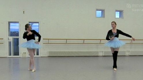 Korkojen Kera: Julkkisnaiset säkenöivät balettimekoissa - MTVuutiset.fi