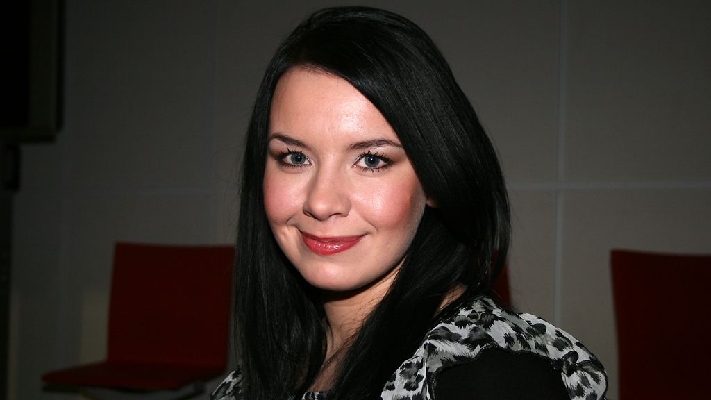 Iskelmälaulaja Anneli Mattila, onko tanssilavoilla lääppijöitä ...