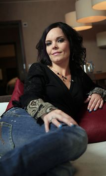 Nightwish-Anette erosi! - MTVuutiset.fi