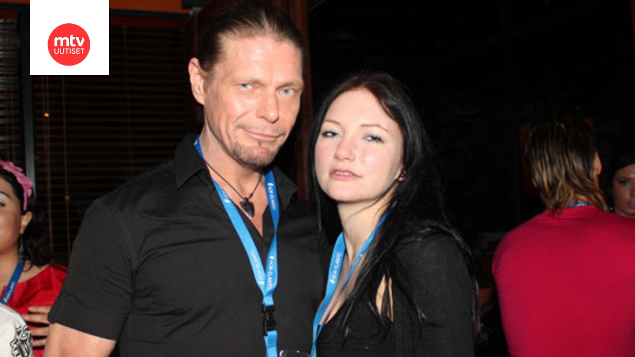 Henry Saari esitteli uuden tyttöystävänsä - MTVuutiset.fi