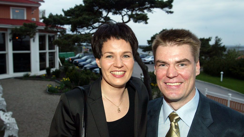 Raipe Helminen tänään 50 vuotta! Kuvat vuosien varrelta - MTVuutiset.fi