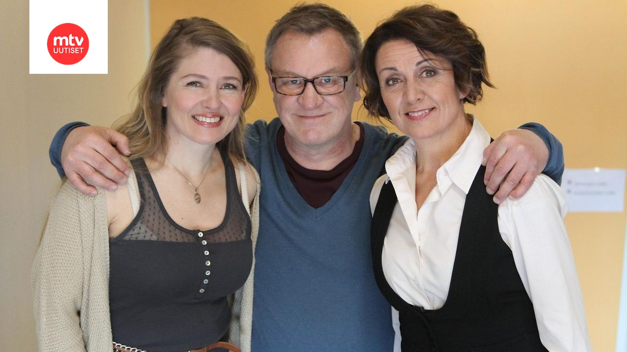 VIDEO: Salkkareissa kolmiodraama: Ismo pyörittää kahta naista ...