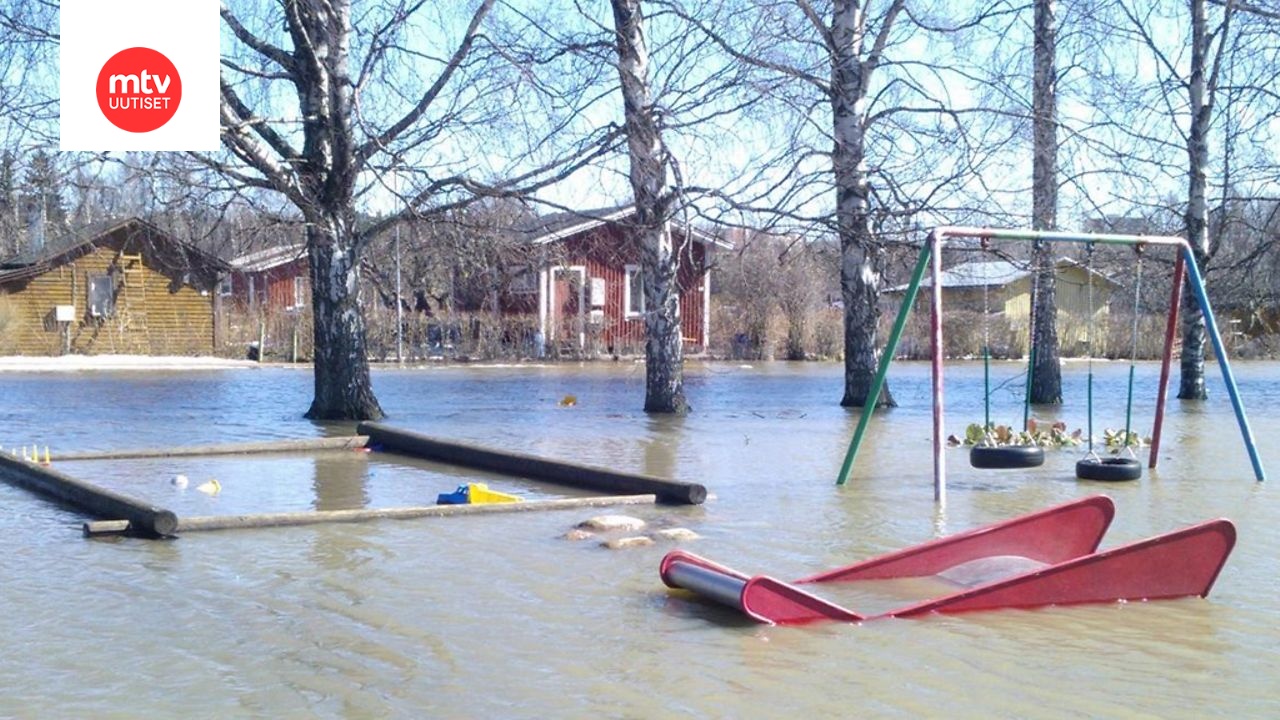Tulva yllätti Helsingissä - tälle leikkikentälle on nyt turha suunnata ...