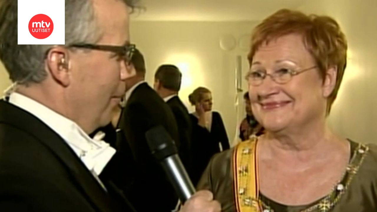 Halonen Linnassa: Ei tarvitse enää kätellä, saa halata - MTVuutiset.fi