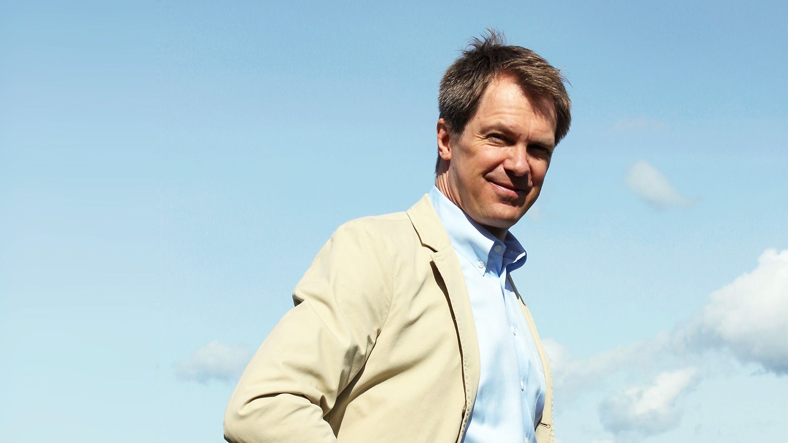 Peter Nyman hyppää jälleen uutisvirtaan – nyt ystäväkirja kainalossaan ...