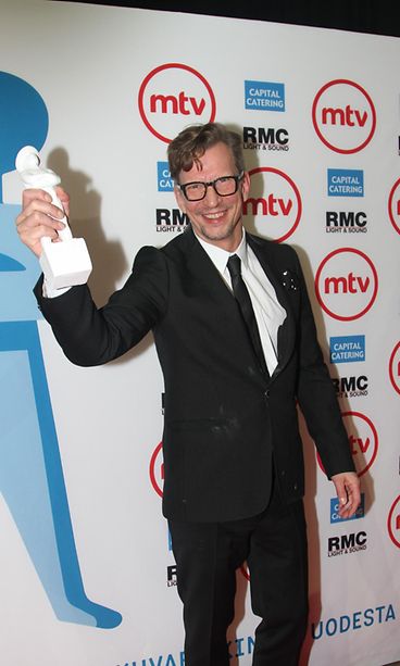 Liikuttuneelle Petri Manniselle Jussi parhaasta miessivuosasta - MTVuutiset.fi