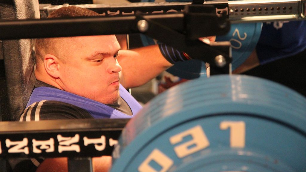 Suomalainen voimanostaja maailmanmestaruuteen ME-tuloksella - MTVuutiset.fi