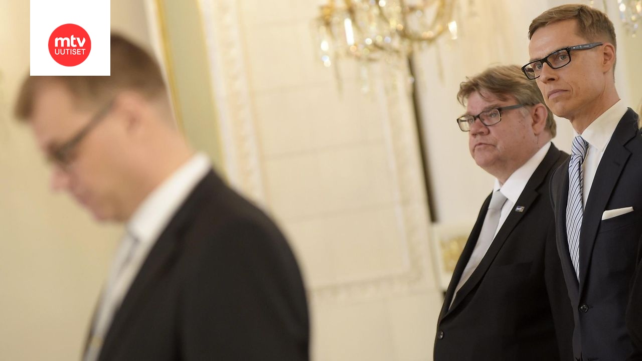 Muuttaako pääministeri Kesärantaan? – "Vaimo päättää kaapin paikan ...