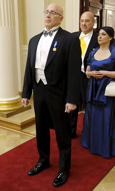 Kuvat: Suurlähettilään tehtävät jättävä Oreck: "Kiitos saunojenne ja ...