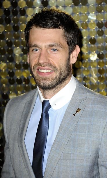 Emmerdale-lihaskimpun tajuton kyykkytreeni – tangossa painoa jopa ...