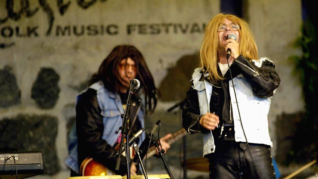 Kummeli-kirja julki – ”Olo on kuin olisi museoon päässyt” - MTVuutiset.fi