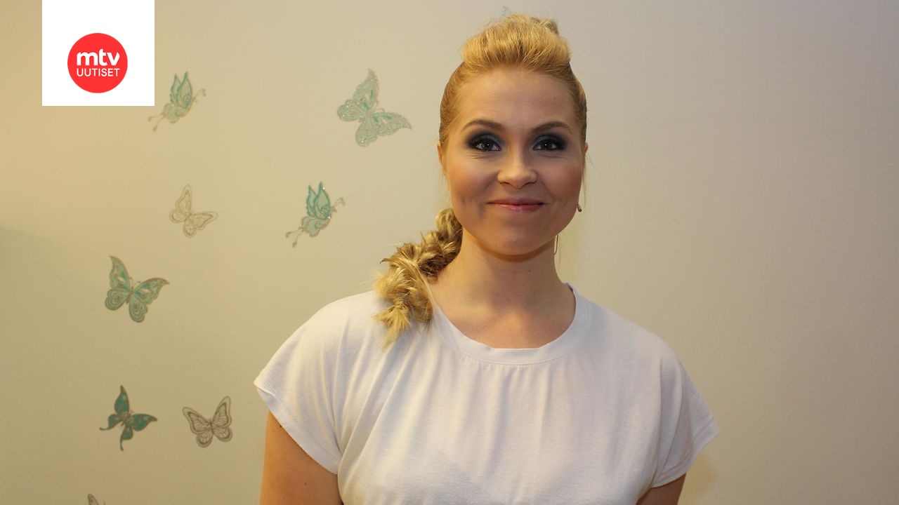 Kuva: Mikä muodonmuutos! Putous-tähti heittäytyy Jenni Haukion rooliin ...