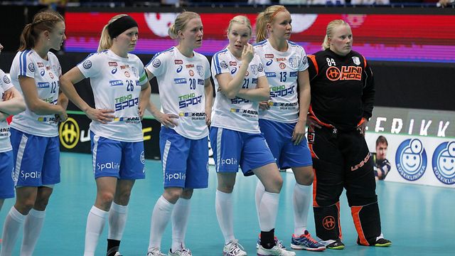 Komea suomalainen salibandyura päätökseen – "Pahin tapa hävitä ...