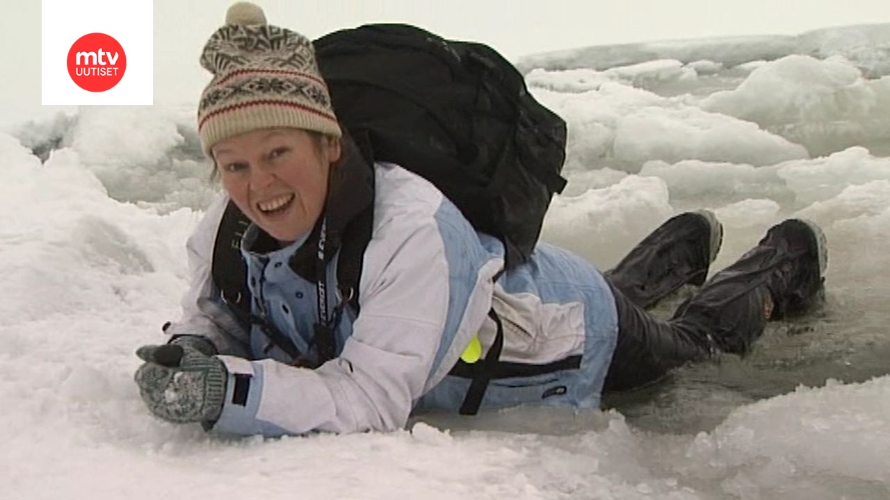 Toimittaja kokeili: Jäistä on vielä helppo nousta – vaatteiden vaihto ...