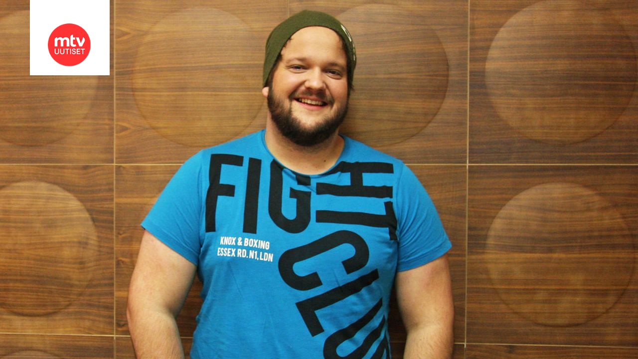 Kalle Lamberg yllätettiin suorassa tv-lähetyksessä: ”Nyt tulee kuittia ...