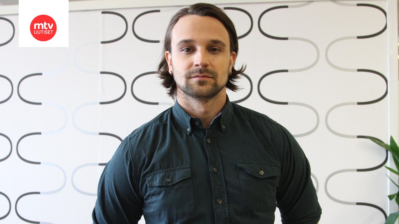 Mikko Parikka julkaisi hauskan teinikuvan itsestään – "Kesän 2007 ...