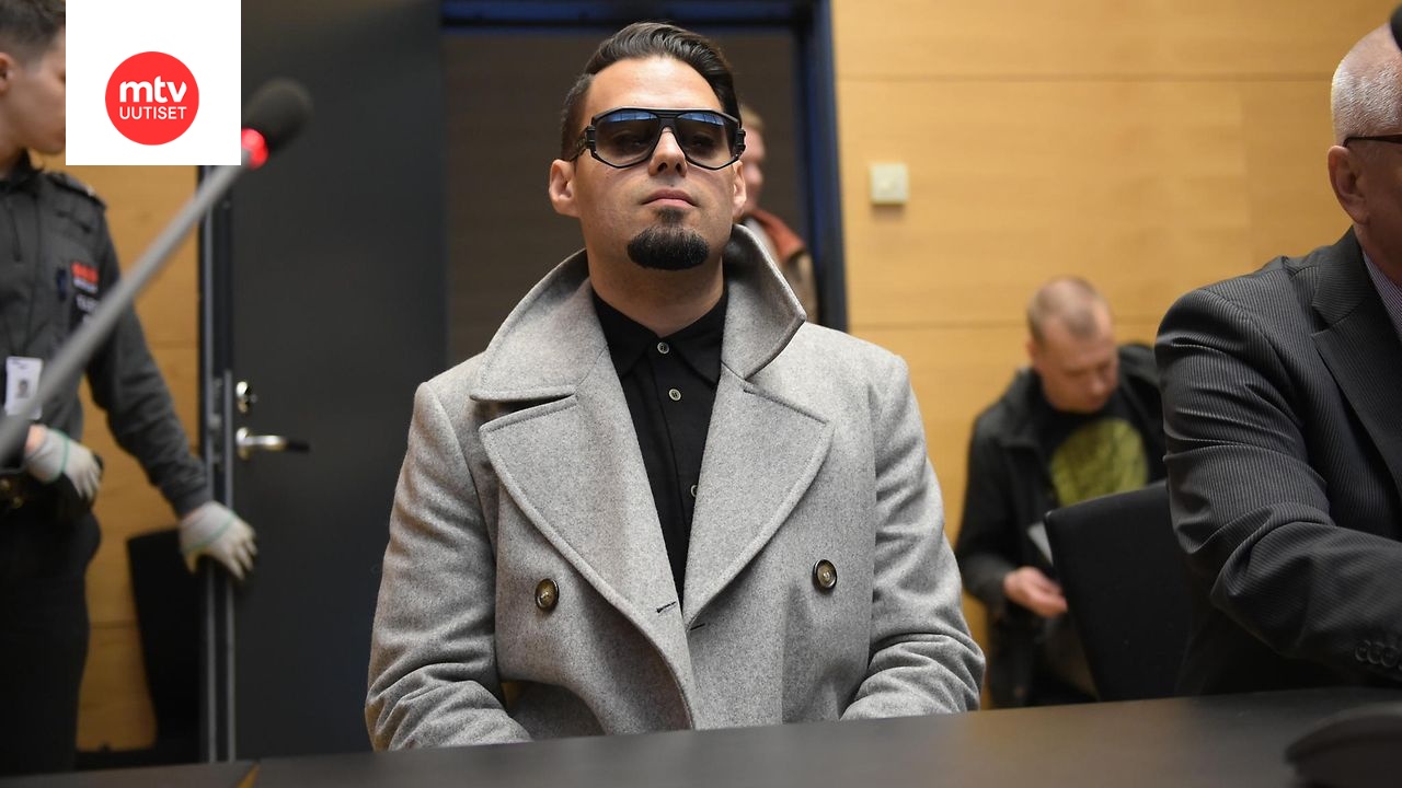 Axl Smith julkaisi mystisen lomakuvan – matkustuskielto kumottiin alle ...