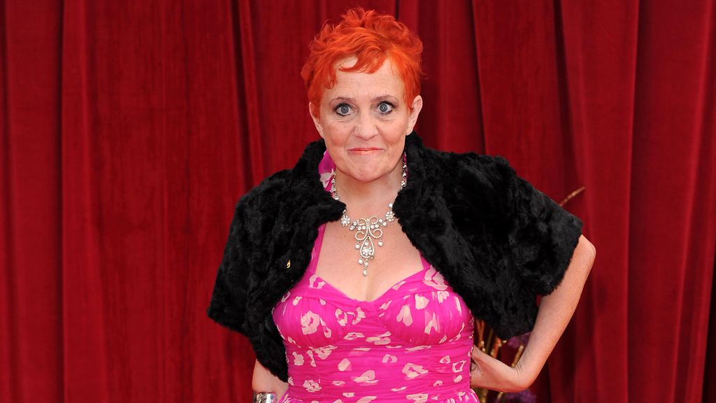 Menehtyneen Emmerdale-tähden viimeinen tahto: Pelasti kaksi ihmistä ...