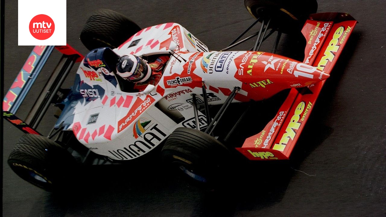 Mercedekselle vastustamaton kuskihakemus – "historian huonoin F1-kuski ...