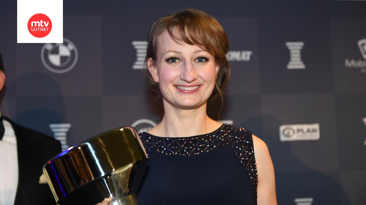 Ex-alppihiihtäjä Tanja Poutiaisen kaksoset kasvavat kovaa vauhtia ...