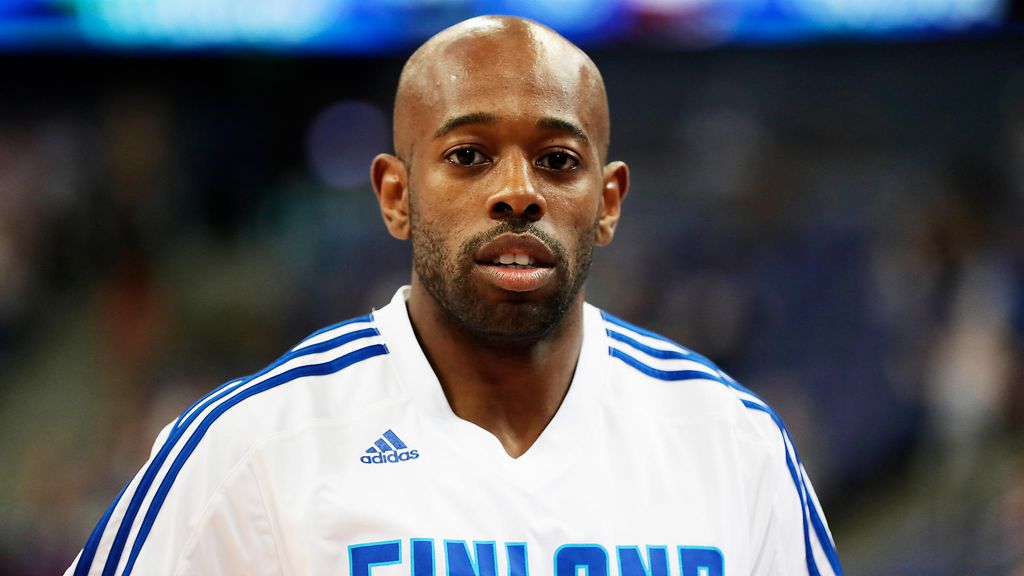 Kaikki Susijengistä eivät laula Maamme-laulua, mutta Wilson laulaa ...