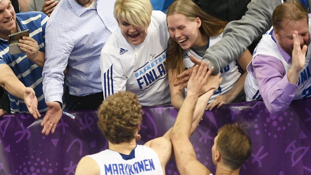 Susijengin tähti matkalla alttarille? Lauri Markkasen tyttöystävä ...