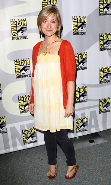 Smallville-tähti pidätettiin – epäillään houkutelleen naisia ...