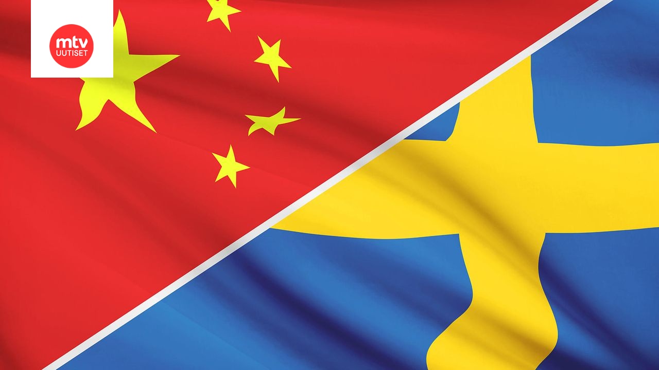 Kummallinen diplomaattinen selkkaus: Kiinalaisturistit kannettiin ulos ...