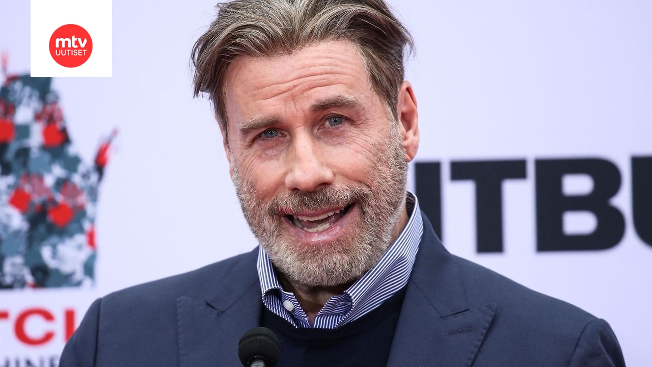 John Travolta muisteli kuolemanläheistä hetkeään lentokoneessa, mikä ...