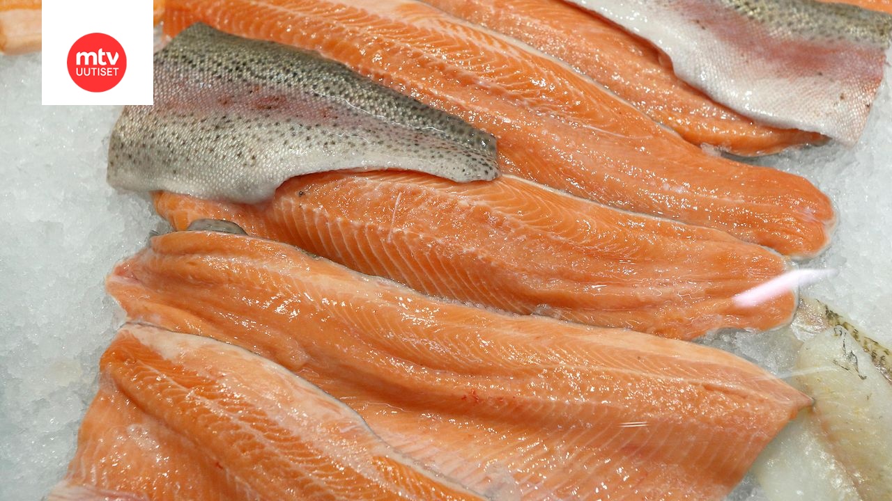 Erä savustettua lohta vedetään myynnistä | Makuja | MTV Uutiset