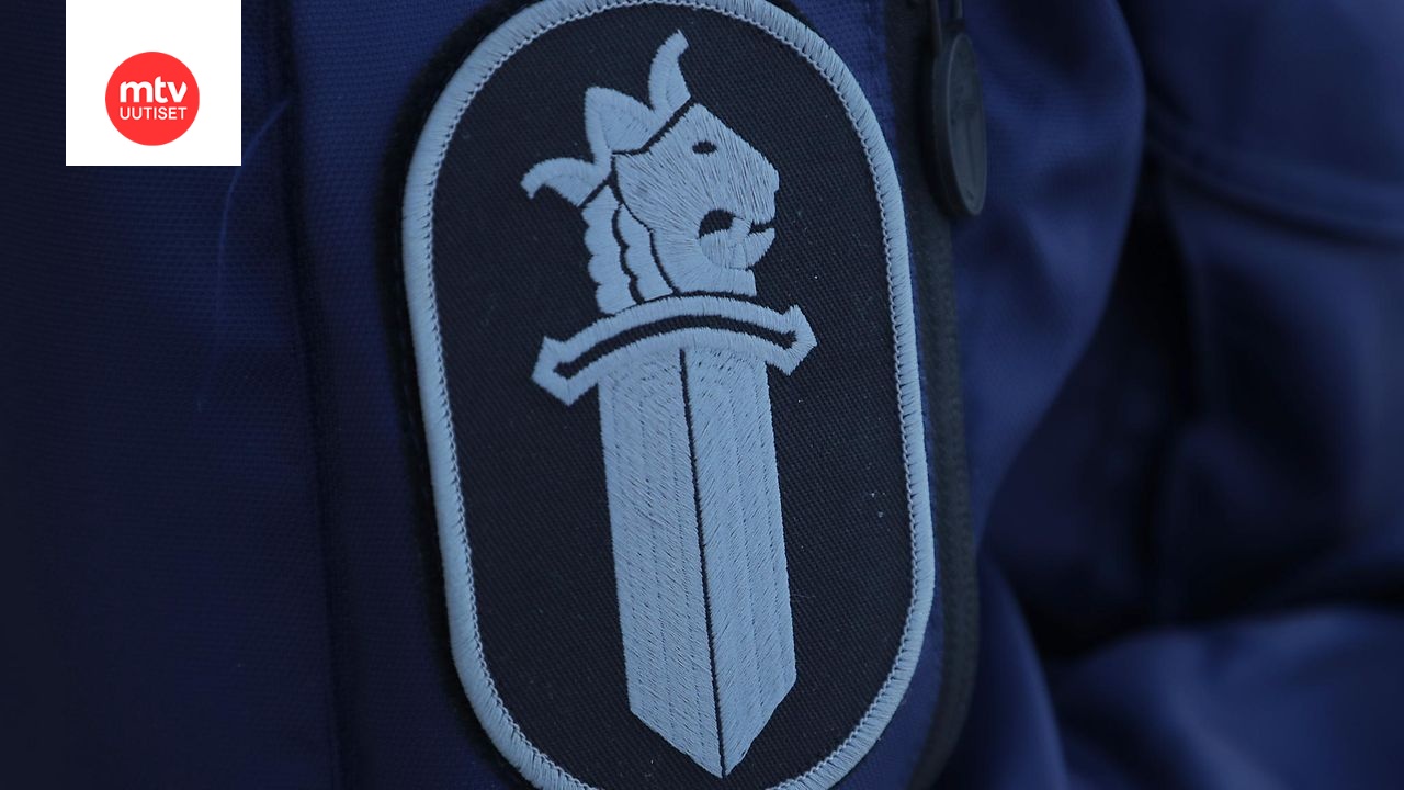 Poliisi varoittaa ”putkireiskapommien” tekijöitä: Kytevä pommi voi olla ...