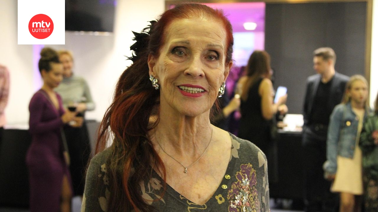 Aira Samulin kommentoi Tanssii Tähtien Kanssa -ohjelmaa: "Yritän ...