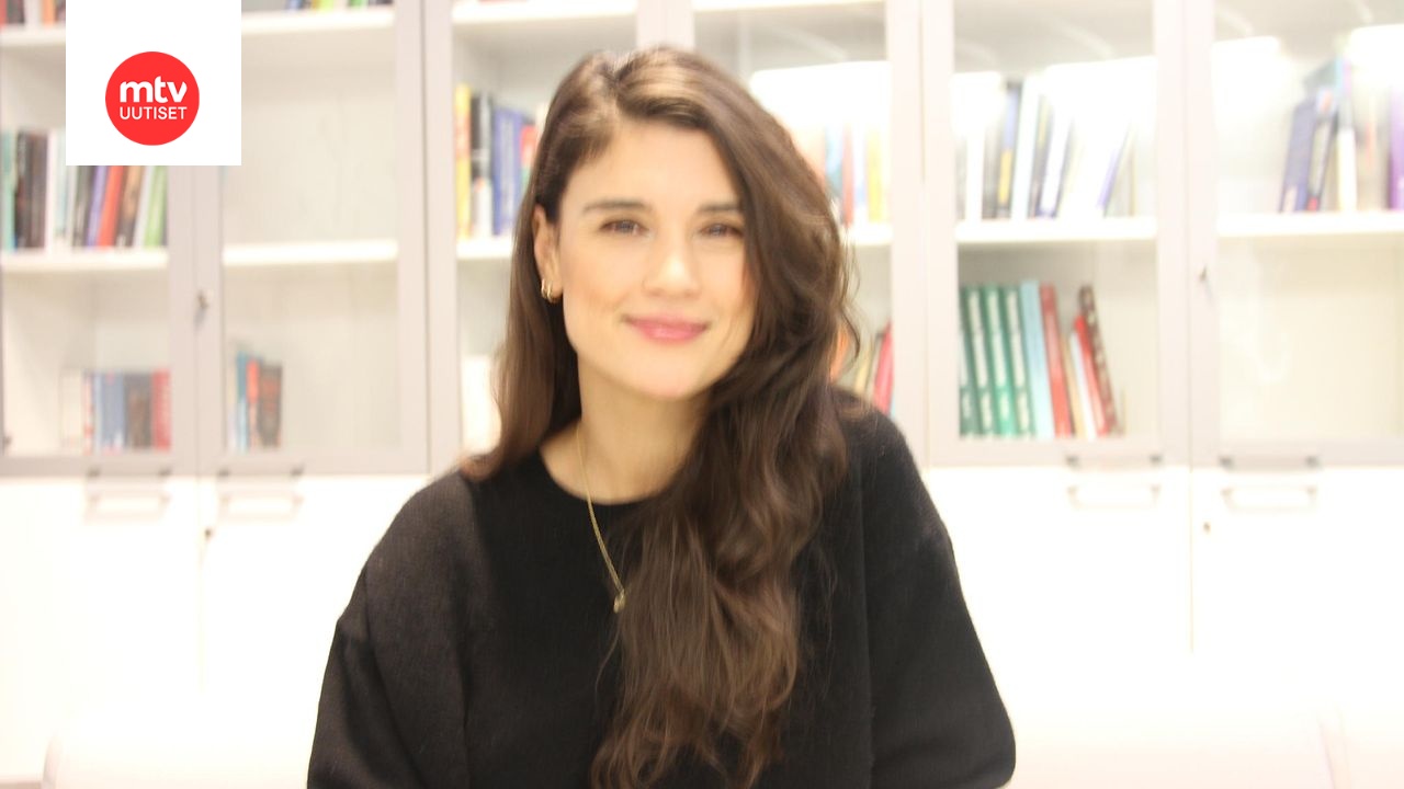 Maryam Razavi säteilee raskausajan hehkua uudessa kuvassa – seuraajat ...