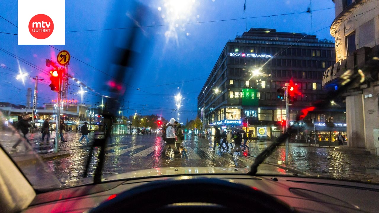 Suomen teille noin 50 uutta liikennemerkkiä – tältä näyttää ...