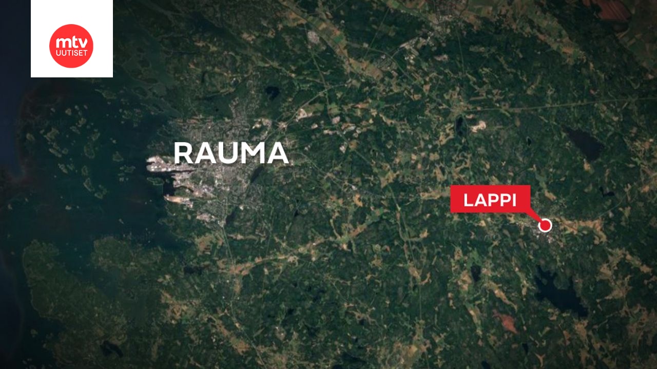 Auto suistui sillalta jokeen Raumalla – kuljettaja pääsi itse ulos ...