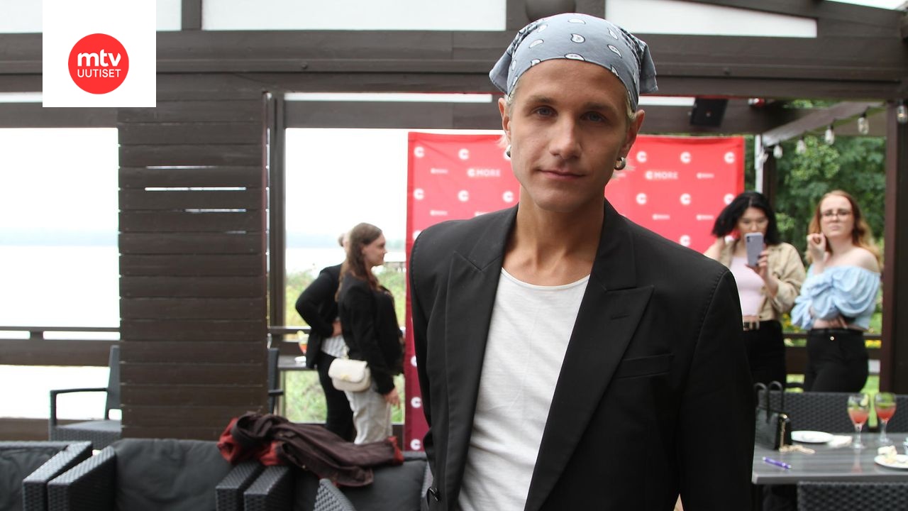 Rantabaari-näyttelijä Hemmo Karja valmistuu pian yliopistosta – joutuu ...