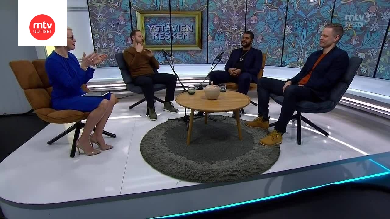 Kuuro räppäri Signmark ja Jussi-palkittu Chike Ohanwe ovat olleet ...