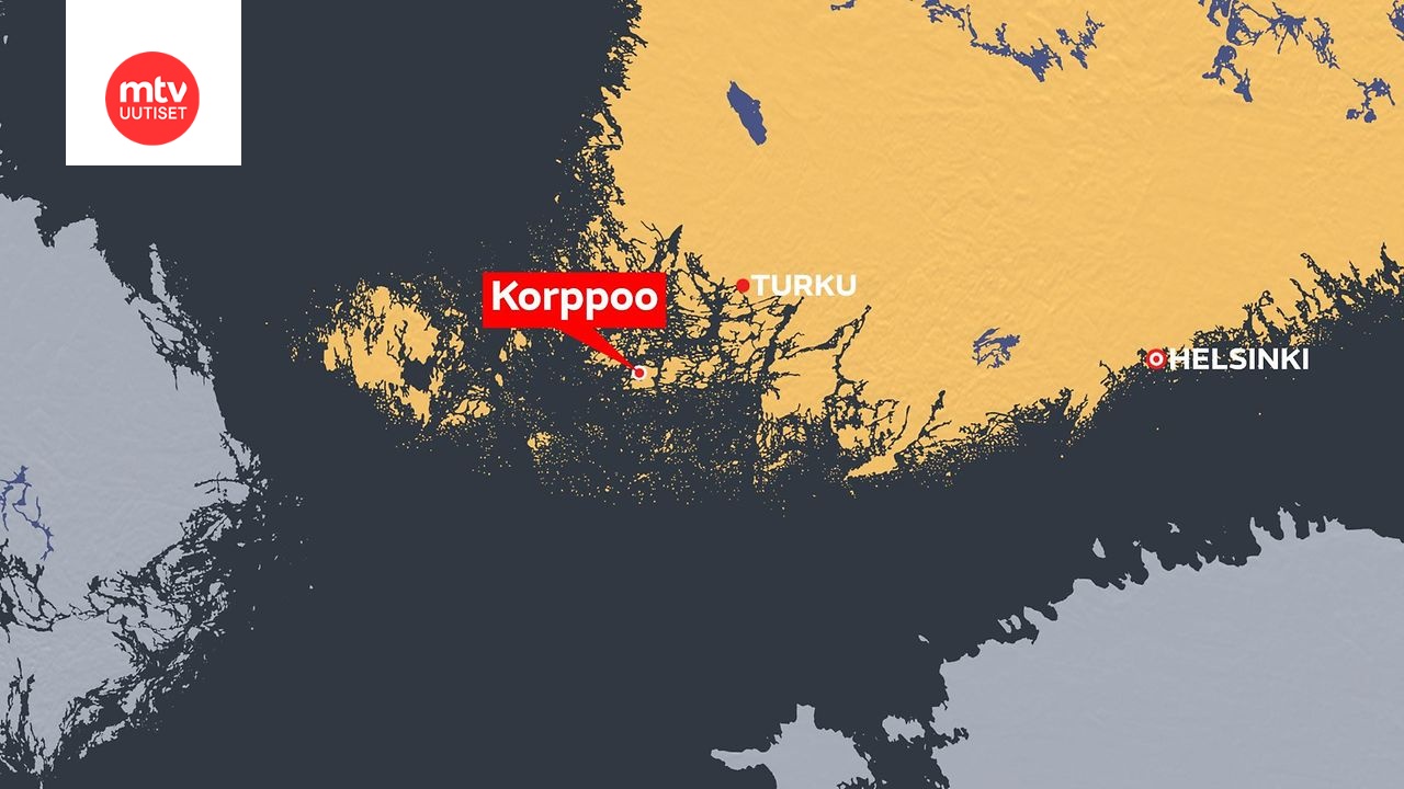 Korppoon telakkarannassa palaa 25-metrinen lautta - MTVuutiset.fi