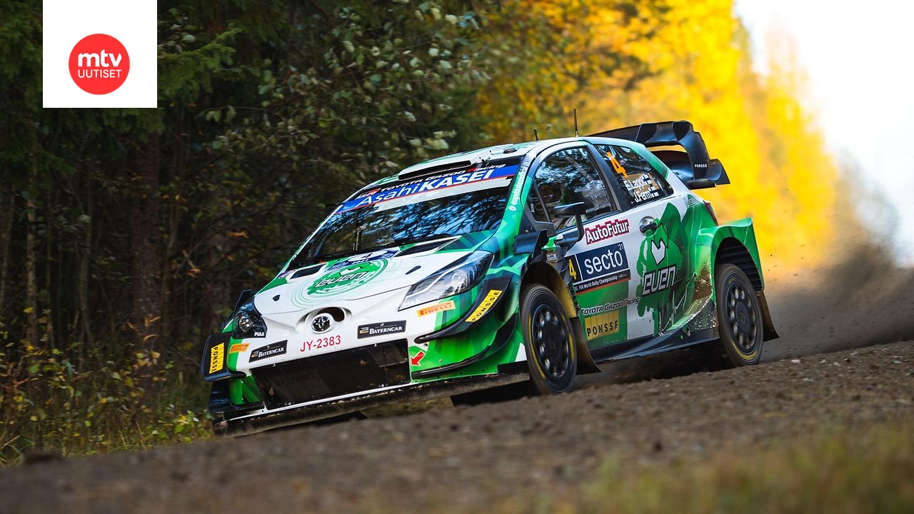 Esapekka Lappi naljailee Jari-Matti Latvalalle Suomen MM-rallin ...