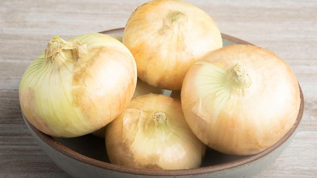 Mitä eroa on keltasipulilla, hopeasipulilla ja makealla sipulilla ...