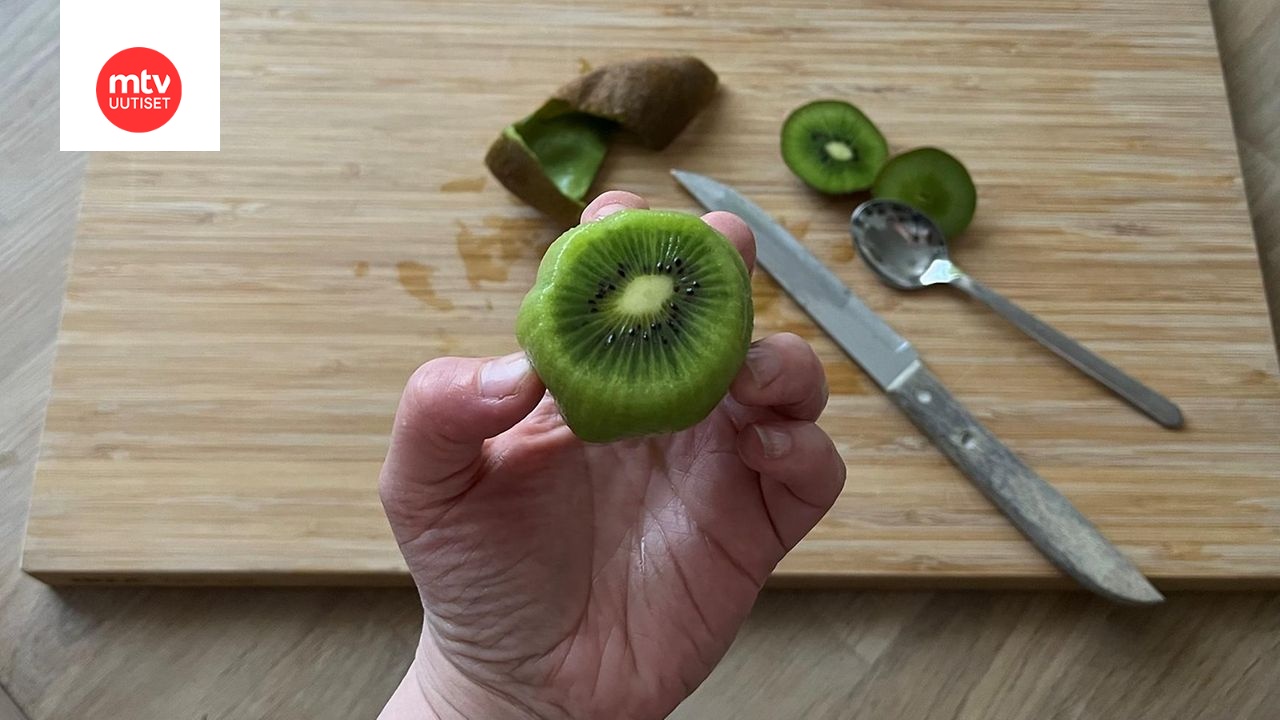 Kiivin kuoriminen: Kokeile helppoa niksiä! | Makuja | MTV Uutiset
