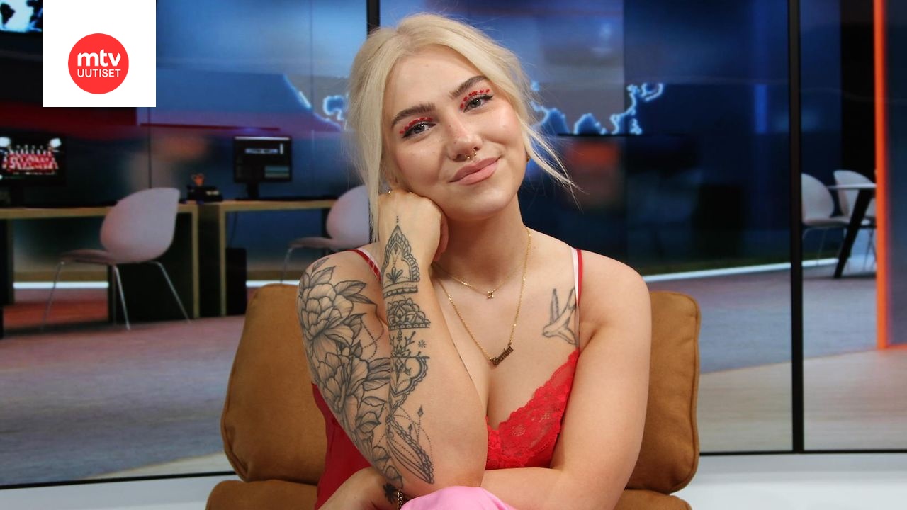 Siilitukan leikannut Evelina avaa syitä hiusmuutokseensa: "Tämä muutos pakottaa tarkastelemaan ...