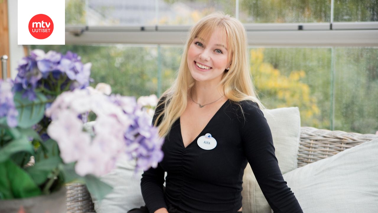 Tällaista on työ Disneylandissa: Tanssija Aura Mikkonen työskenteli ...
