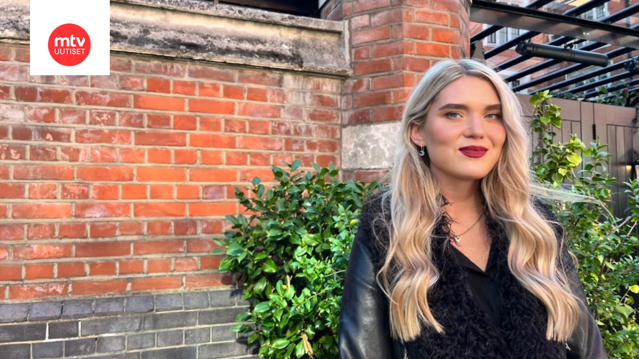 Bea Toivonen on juurruttanut elämänsä Lontooseen – rakkaus ...