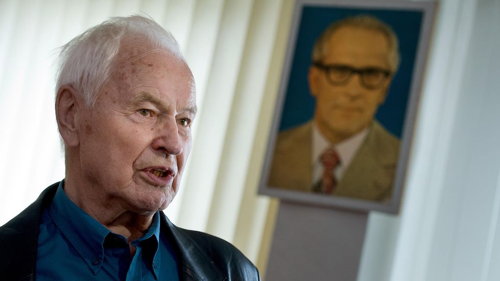 Itä-Saksan viimeinen pääministeri Hans Modrow on kuollut - MTVuutiset.fi