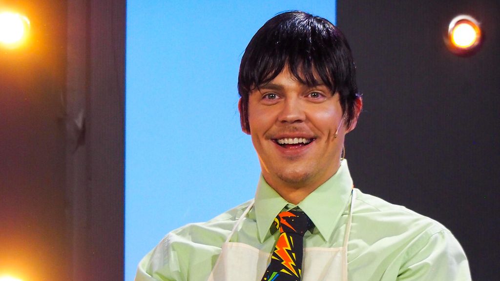 Aku Sipolan uusi sketsihahmo tekee erikoisia paljastuksia – avautuu ...