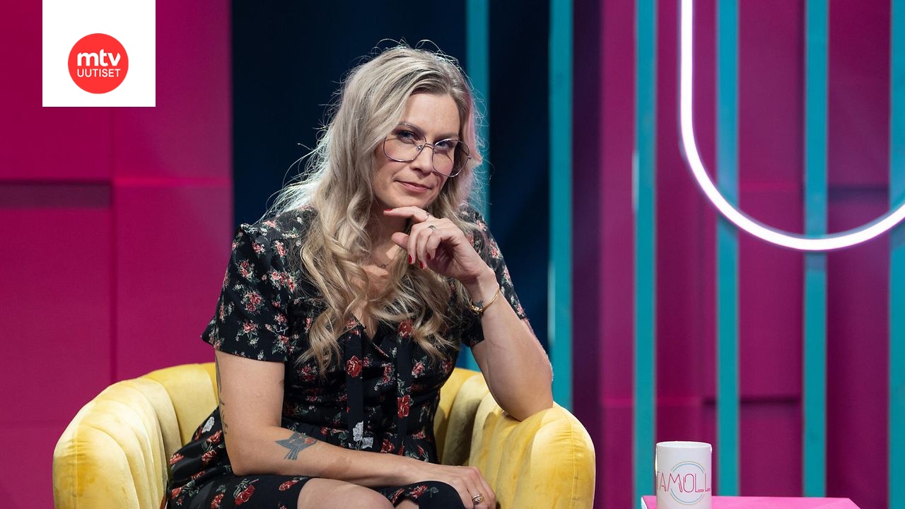 Meri-Tuuli Väntsi on ollut valepoliisin kyydissä Latviassa: "Autossa tajusimme, että kaikki ei ...