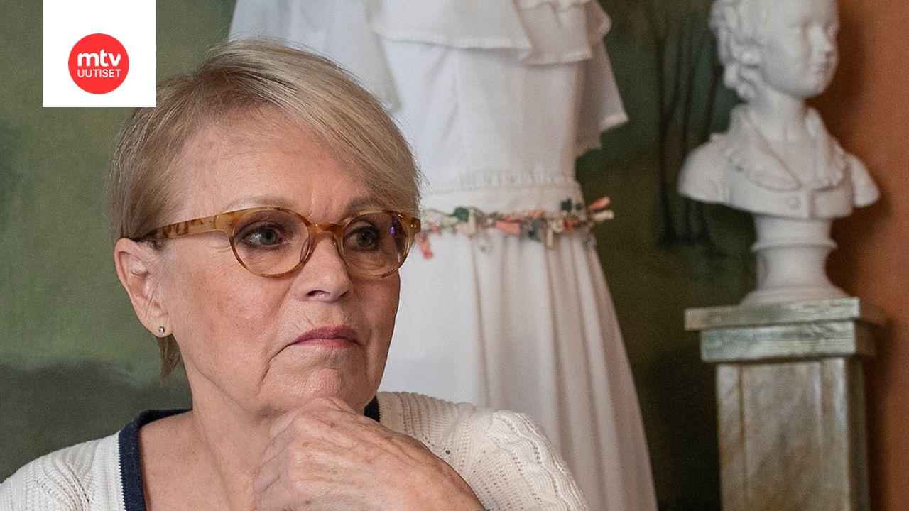 "Nyt se on tehtävä" – Katri Helena kertoo elämäkerrassaan senkin, mistä ...